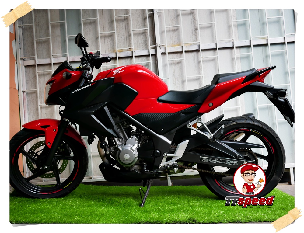 CB300F ABS ไมล์ 5400 โลแท้พร้อมทะเบียนเลขสวยไปด้วย