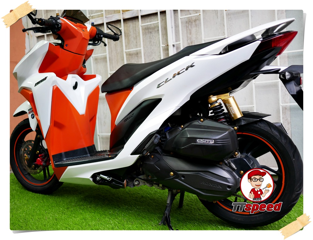 Honda New Click 150i สีขาวส้มจดปี 62 ผ่อนเดือน 1925 บาท