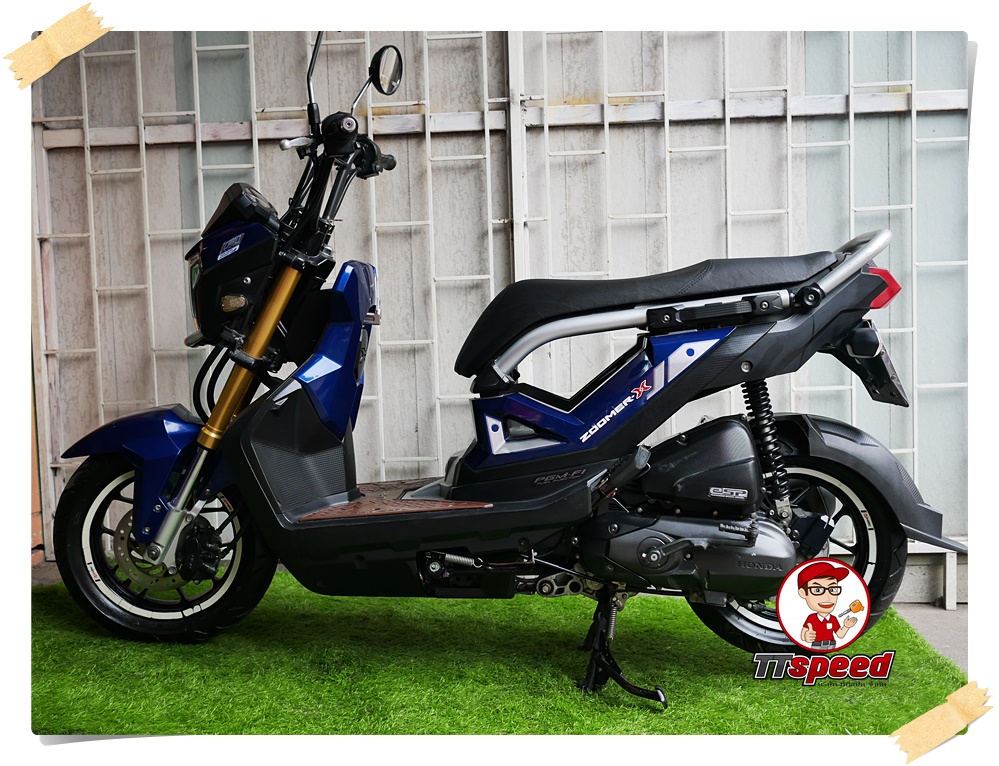 New Zoomer-x ไมล์ดิจิตอลปี 58 รถบ้านมือเดียวขี่ดีผ่อนได้