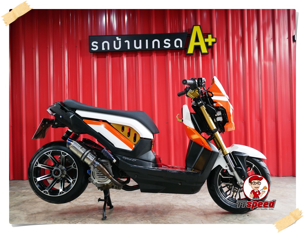 Zoomer-x หัวฉีดแต่งล้อโต ยางใหญ่ท่อแต่ง สภาพสวย