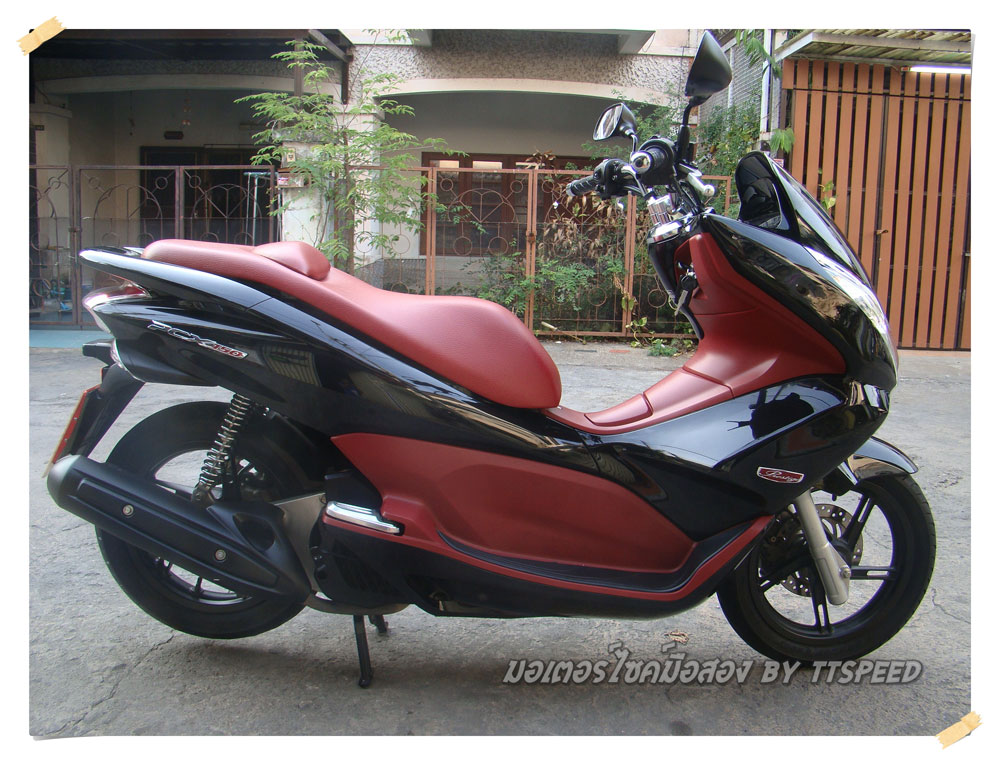 Honda PCX 150i หัวฉีด PGM-Fi แรง สีดำ-แดง | TTSPEED.COM